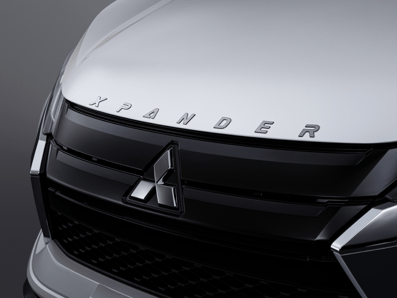 Mau Pasang Emblem Mitsubishi New Xpander di Kota Medan? Cek Harganya ...