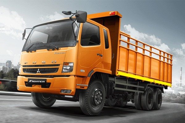 Medium Duty Fighter X | Mitsubishi FUSO